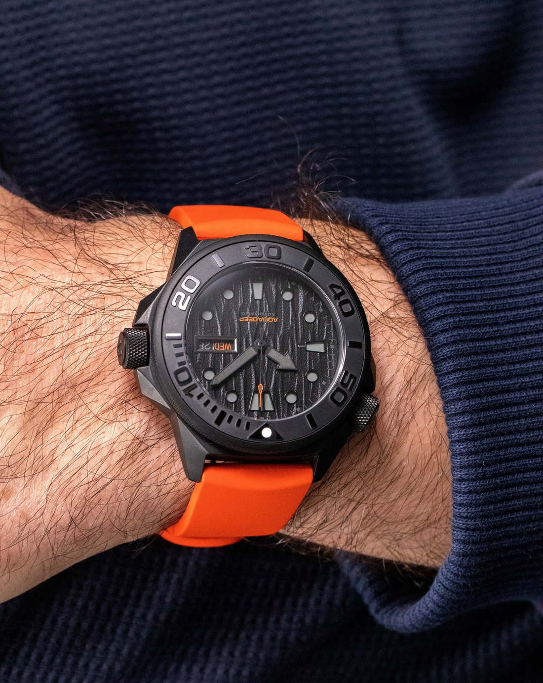 Aquadeep Submerge Automatic – UNDONE